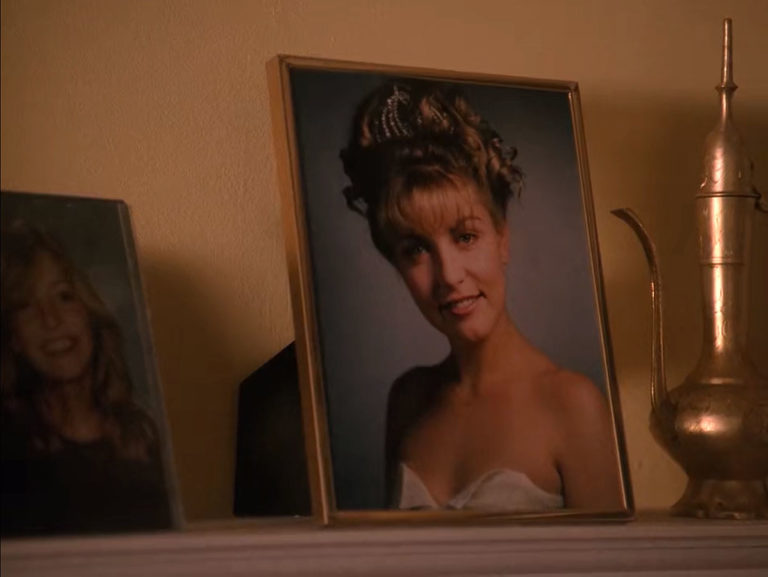 Love Letter to All the Photos of Laura Palmer | TWIN PEAKS BLOG