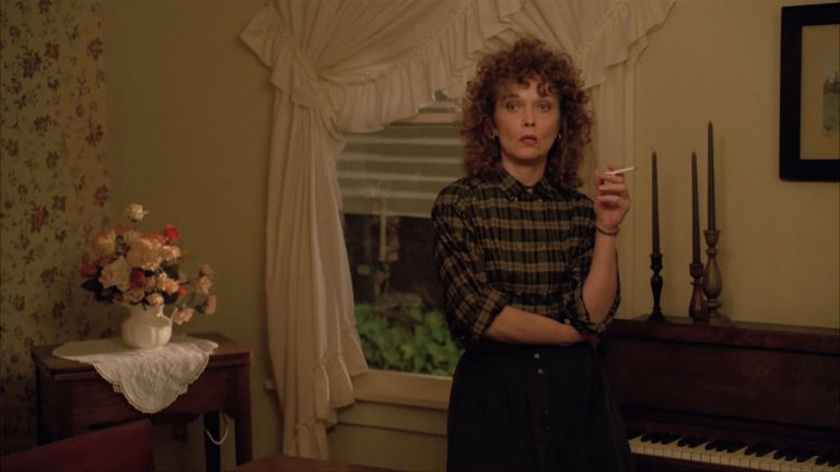 Setting the Stage - Sarah Palmer Smokes in Twin Peaks | TWIN PEAKS BLOG